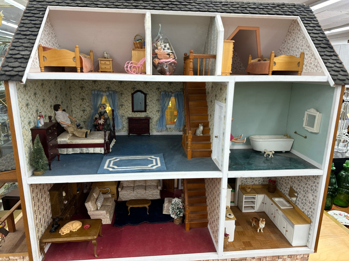 Our house has great stuff! Check out this custom made, two story doll ...