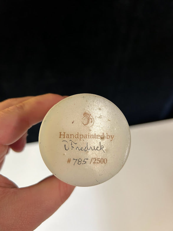 Fenton Robin Egg – Cherished Possessions